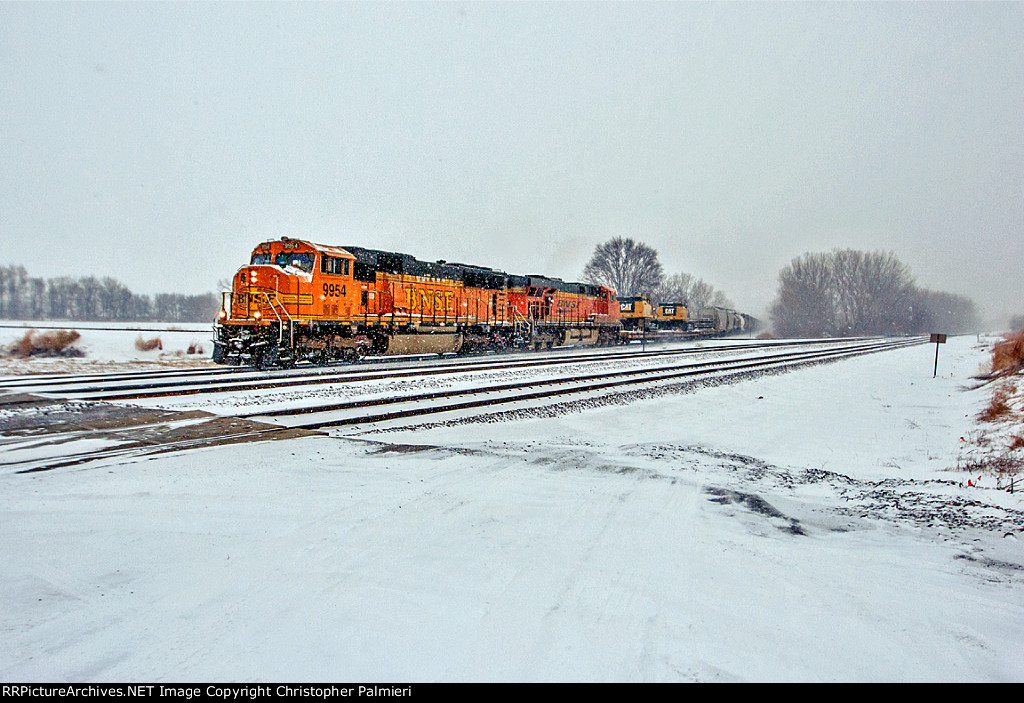 BNSF 9954 Leads H-GALLIN1-03